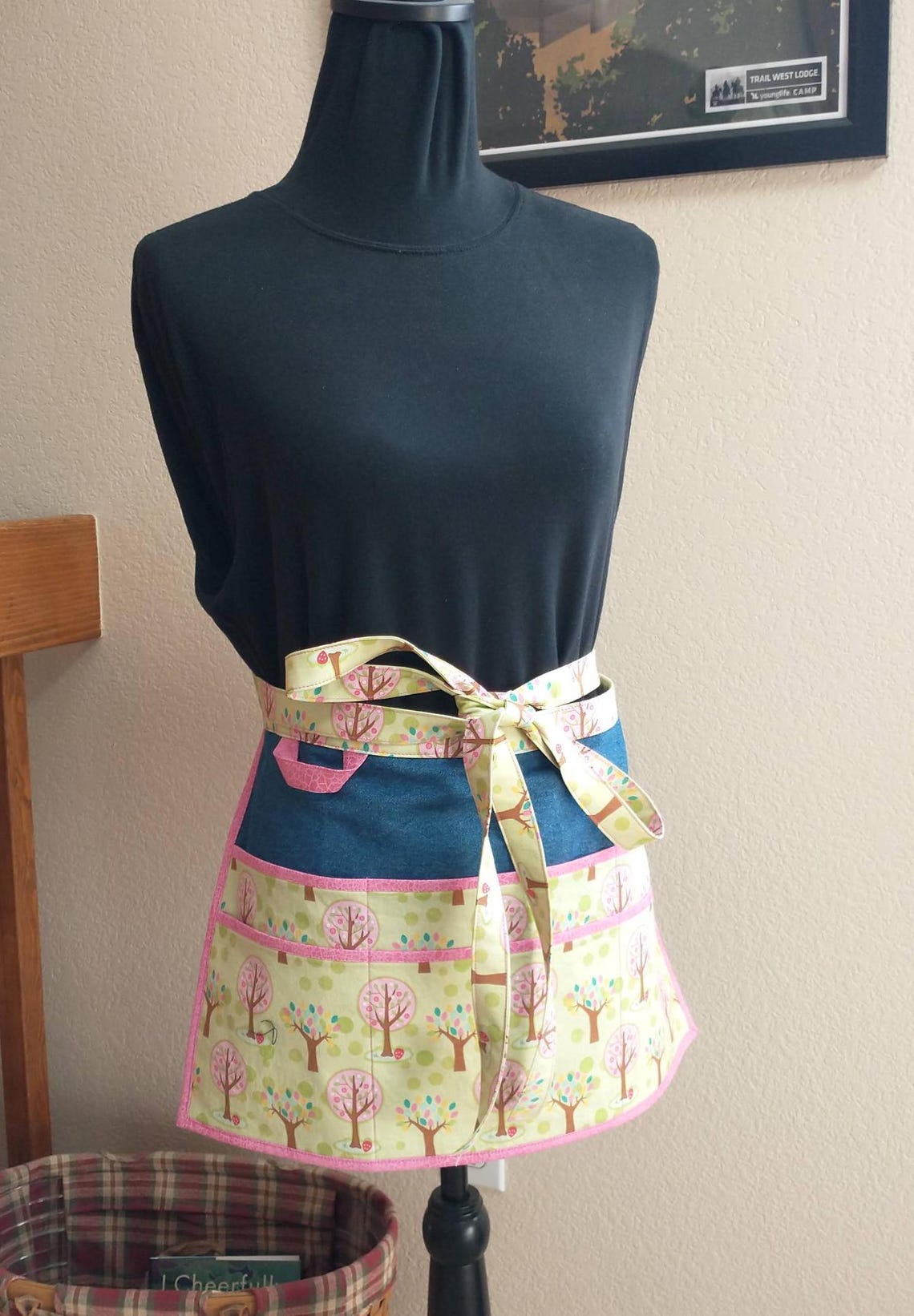 Women's Half Apron, Craft, Vendor, Gardener, Teacher or Server Apron ...