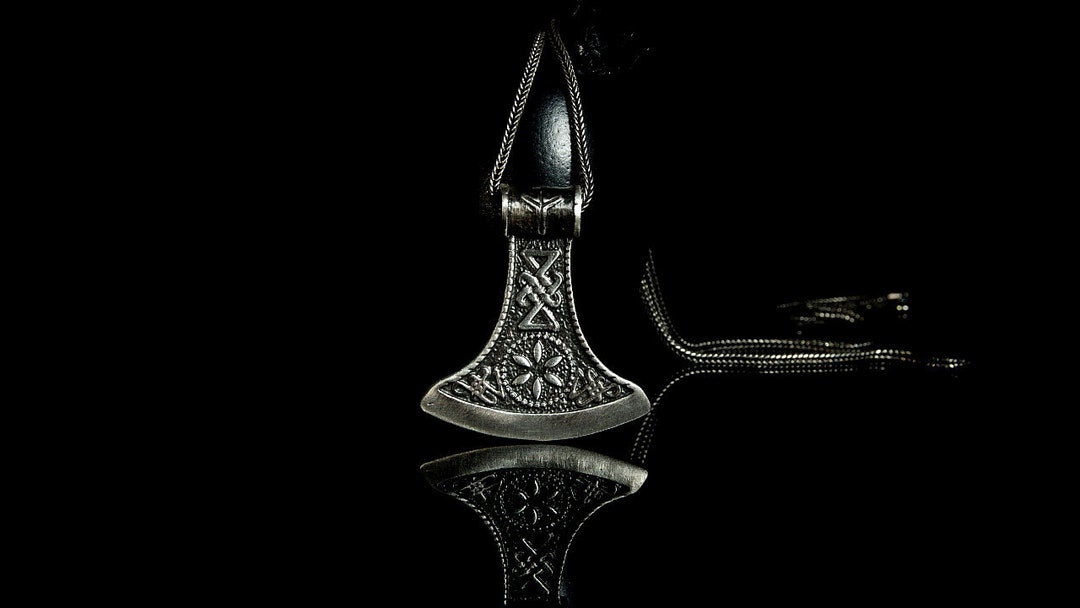 Vikings Axe, Man Symbol, Vikings Axe, Vikings Compass on Axe, Men ...