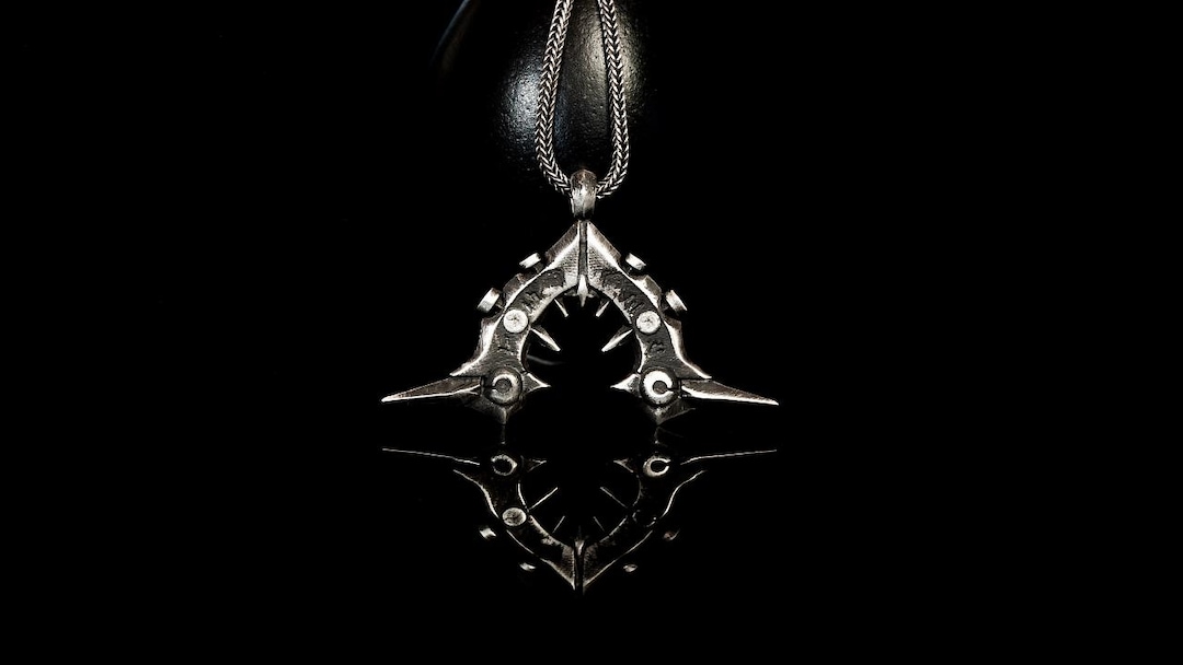 Briar Weapon Silver Pendant Briar Pendant Sterling Silver League ...