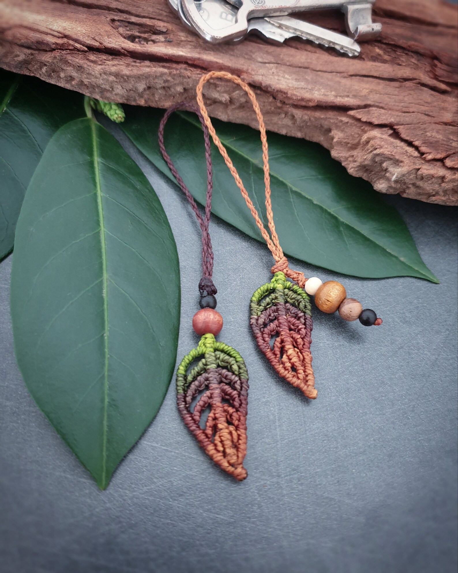 Macrame Keychain With Leaf // Natural Cell Phone Charm Pendant AUTUMN ...