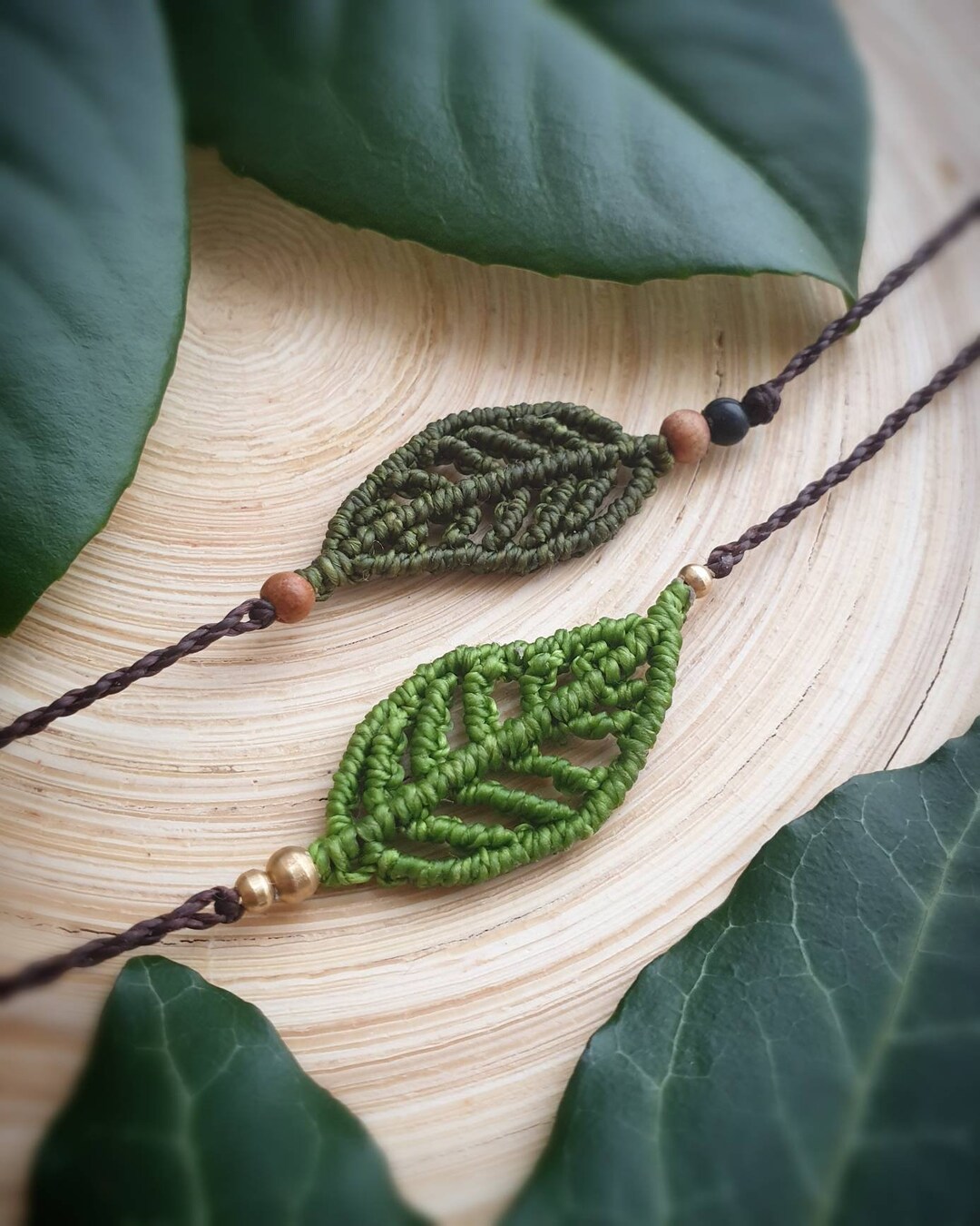 Leaf Bracelet Macrame Bracelet With Leaf // Natural Bracelet Friendship ...