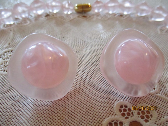 Vintage "Avon" "Tea Rose" Jewelry Set - Gem