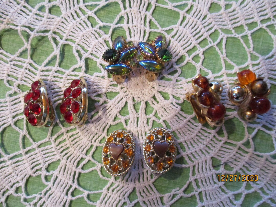 Four Pairs of Vintage Clip-on Earrings W/ Colored Stones - Etsy