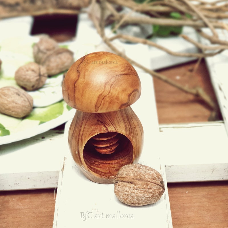 Walnut Breaker - Etsy