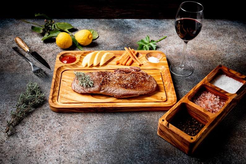 Personalized Steak Board for Meat and Barbecues Olive Wood, Steak Plate ...