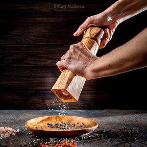 Custom Pepper Mill Grinder, Customizable Salt Mill, Pepper Mills Olive ...