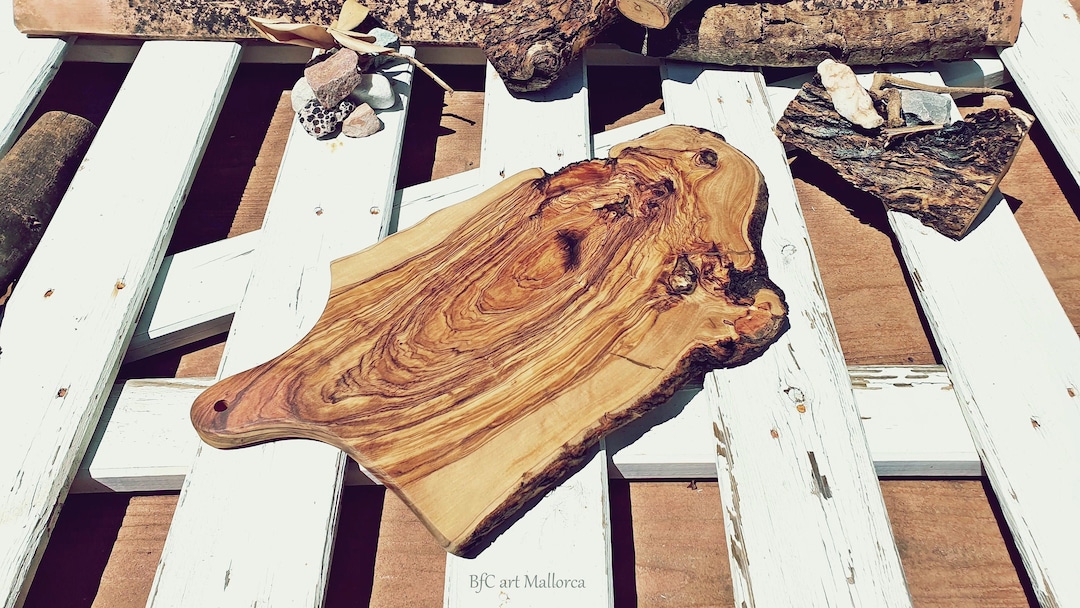 Customizable Large Rustic Rustic Cutting Boards for the Kitchen With ...