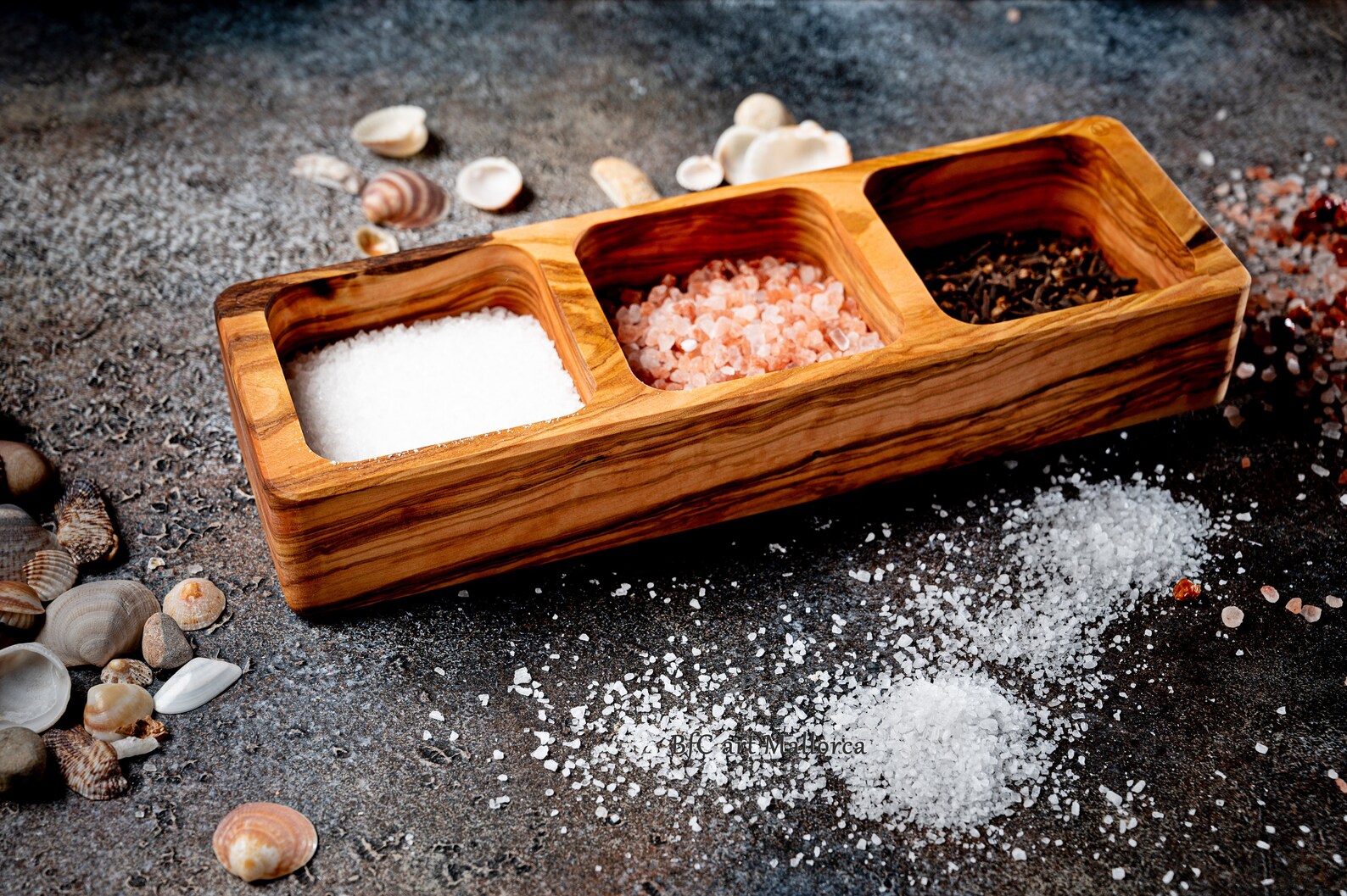 Large Salt Shaker With 3 Separate Compartments for Salt or - Etsy