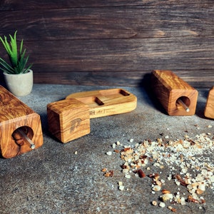 Olive Wood Salt and Pepper Mill Set With Tray, Handcrafted Wooden Salt ...