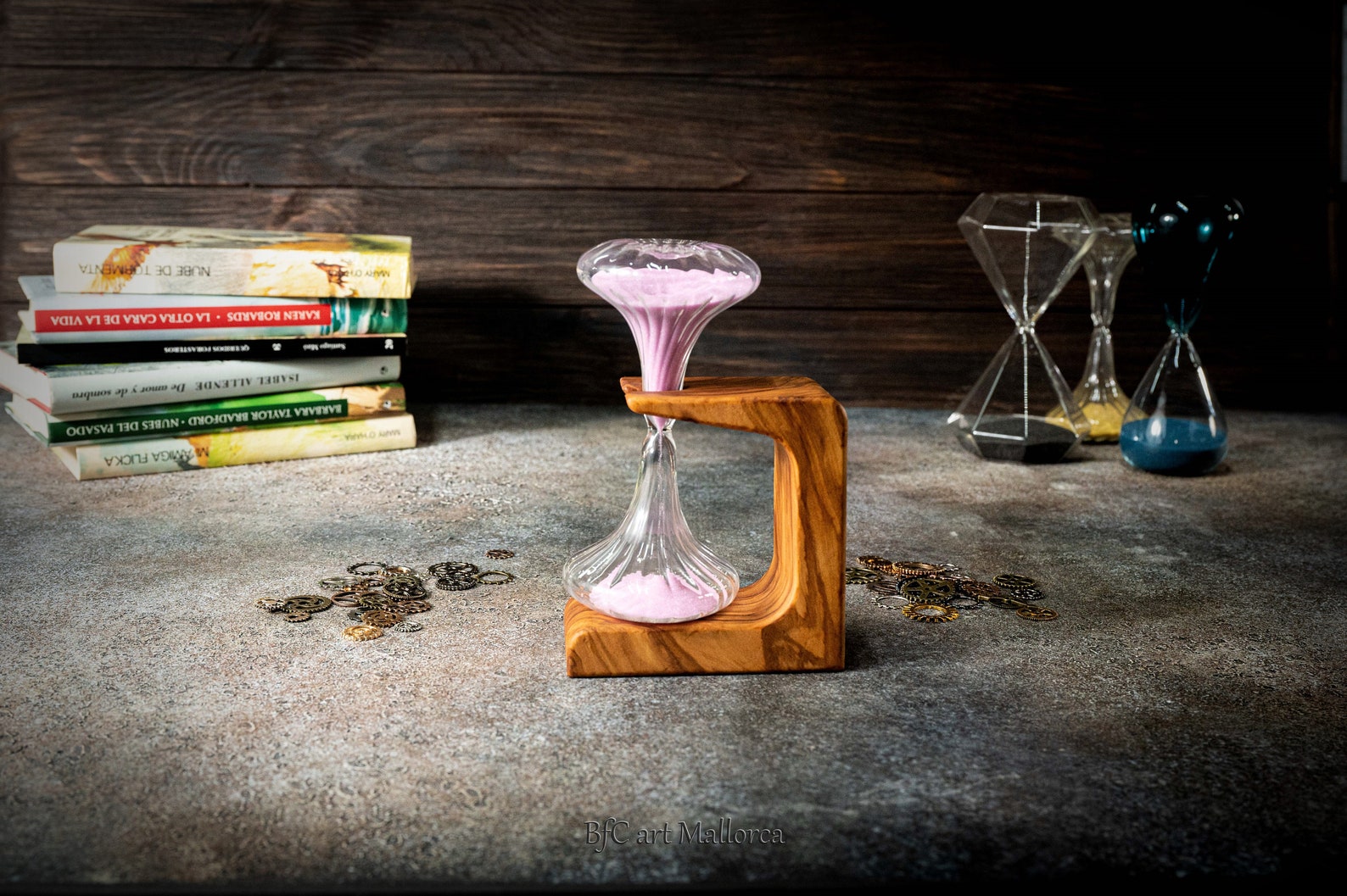 Customizable Hourglass Original Design With an Olive Wood Support 10 ...