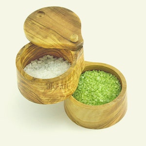 Wooden Table Salt Shaker Olive Wood Set, Salt Shaker With Lid Round ...