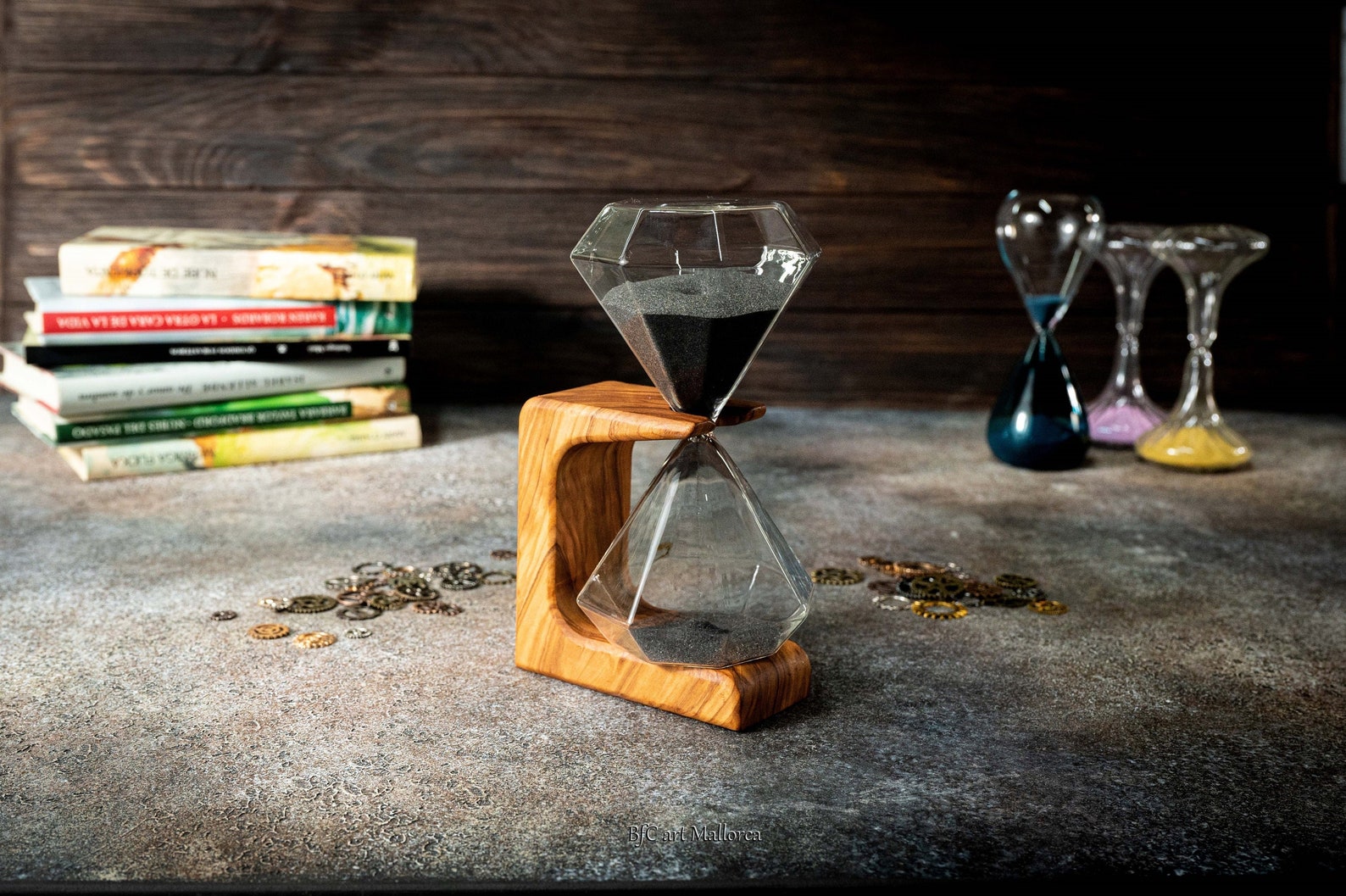 Diamond Hourglass – Olive Wood Base, 15 Min Sand Timer - Etsy