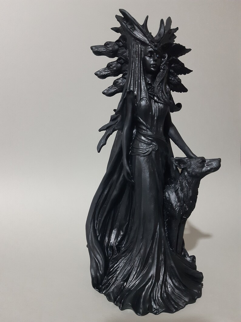 Hécate Déesse de la Magie Statue Noire Sculpture Faite à la - Etsy France