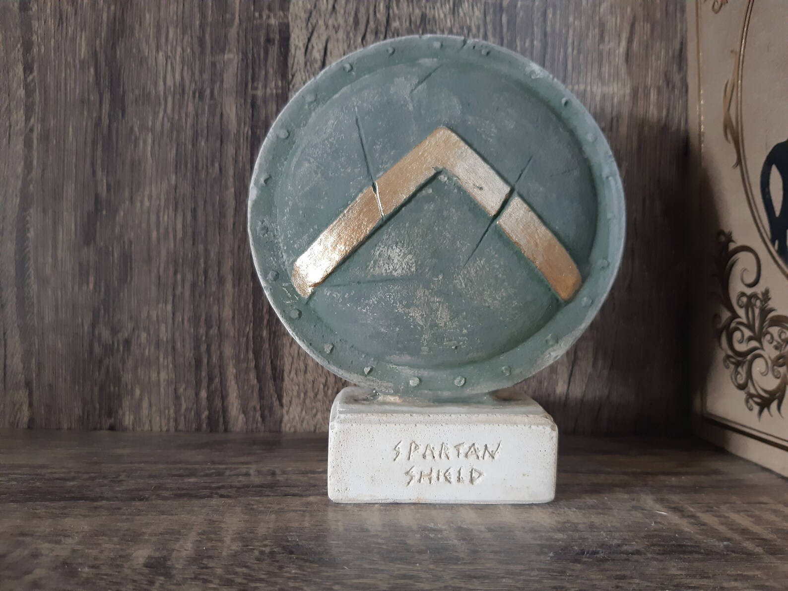 Spartan Shield Statue 14cm - Etsy