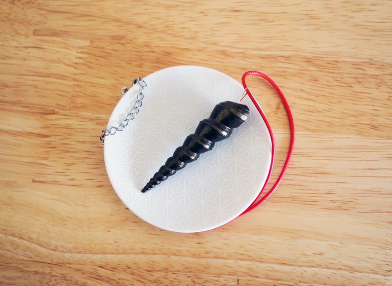 Genuine Shell Stardew Valley Void Ghost Pendant-inspired Black Seaside ...