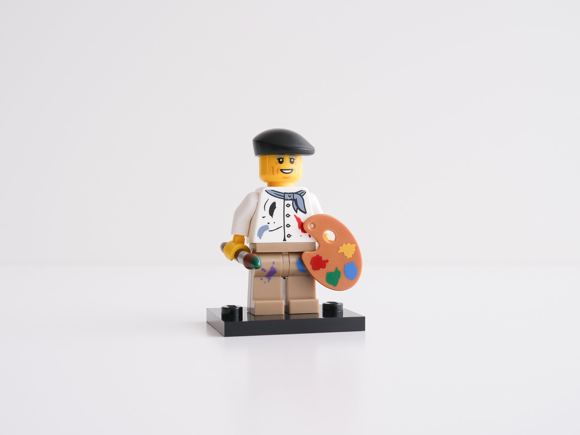 Pablo Picasso, Founder of the Cubist Movement - Custom Assembly ...