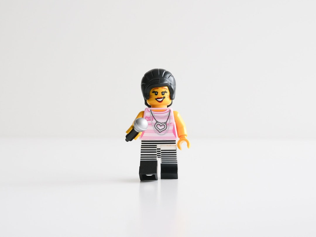 Amy Winehouse - Custom Assembly Minifigure From Genuine LEGO® Parts ...