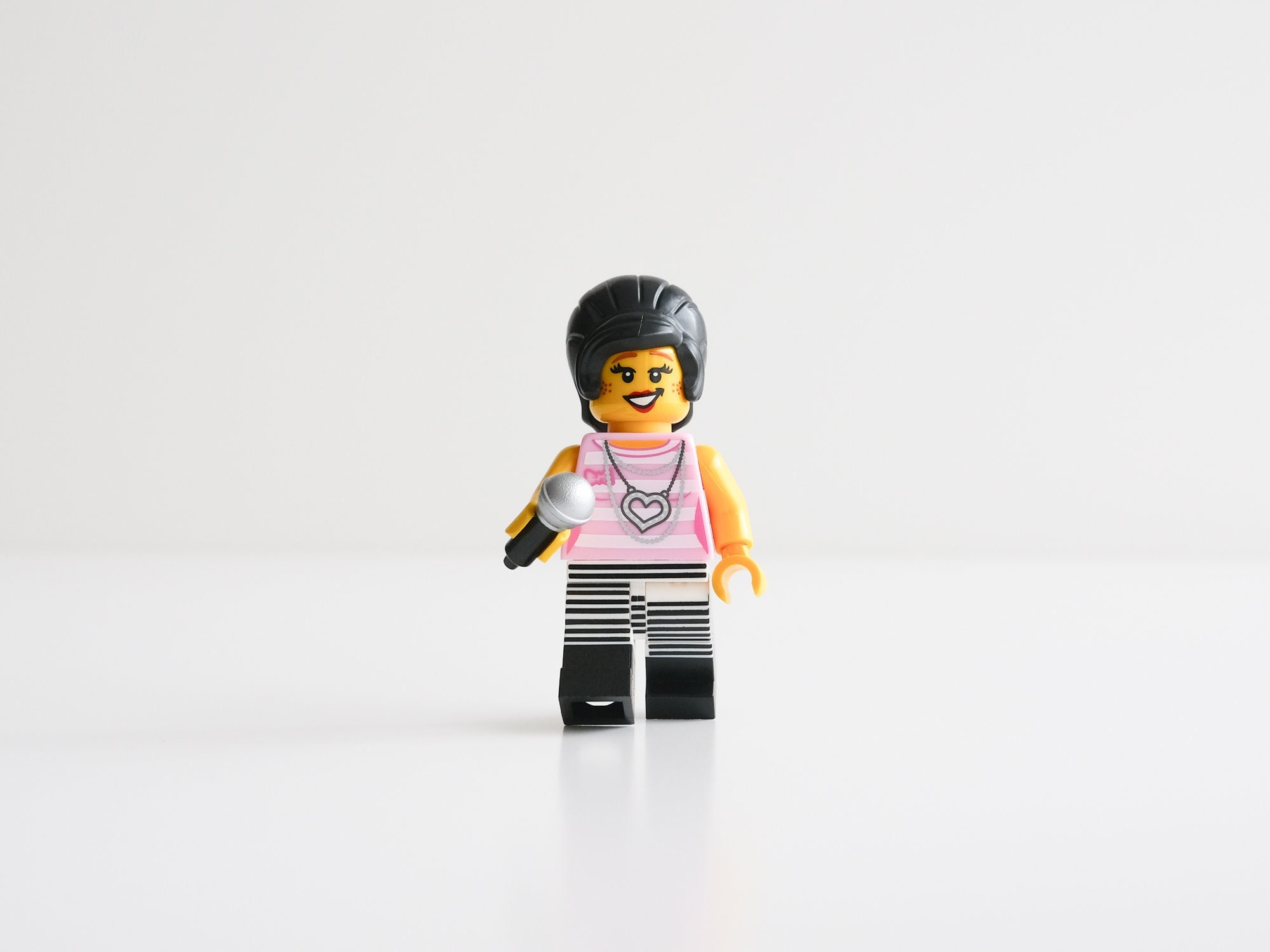 Amy Winehouse - Custom Assembly Minifigure From Genuine LEGO® Parts ...