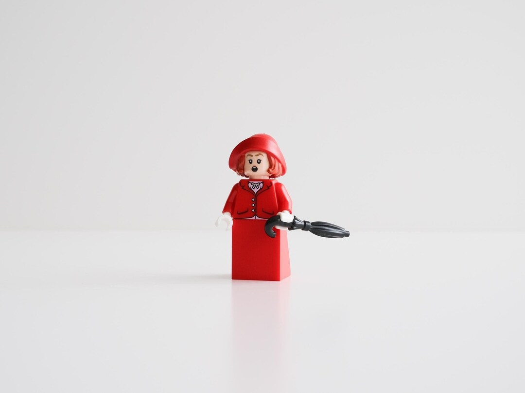 Singing in the Rain - Julie Andrews as Mary Poppins - Custom Assembly ...