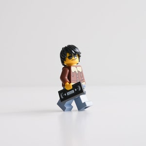 Tom Cruise as Maverick in Top Gun - Custom Assembly Minifigure From ...