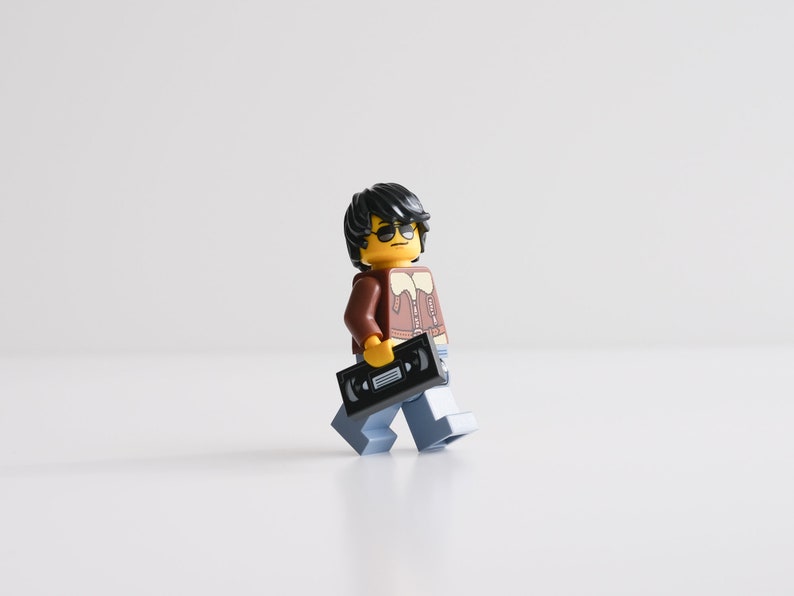 Tom Cruise as Maverick in Top Gun Custom Assembly Minifigure From ...