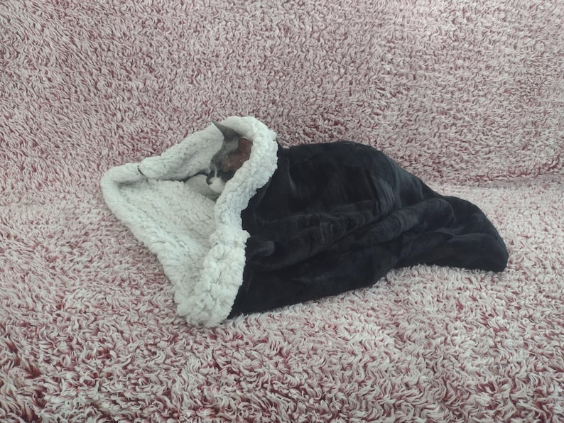 Snuggle Bed, Cat Sleep Sack, Sleeping Bag, Pet Sleeping Bag, Pet ...