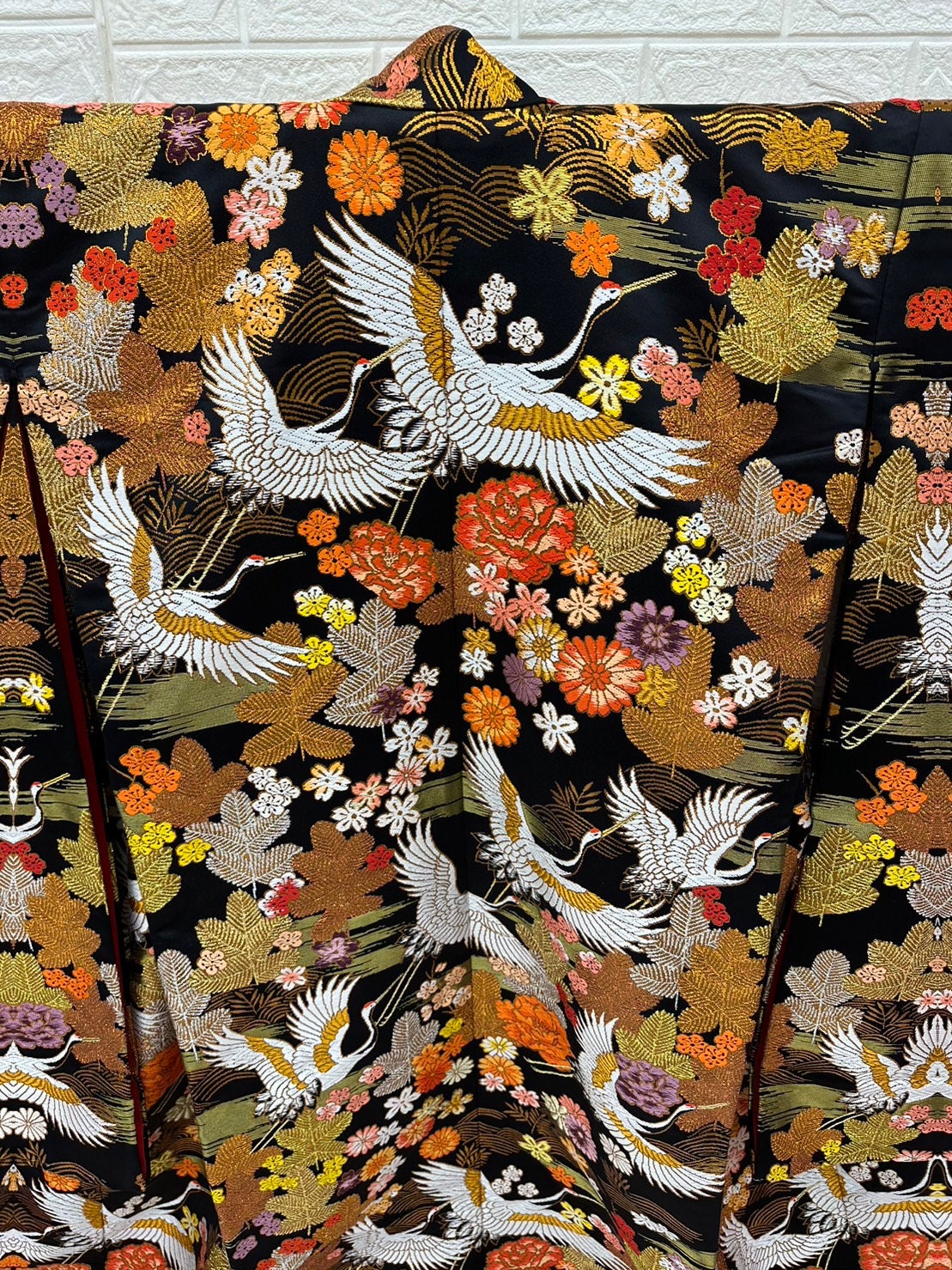 Japanese Kimonos: Wear a Piece of Japanese Culture.authentic Japanese ...
