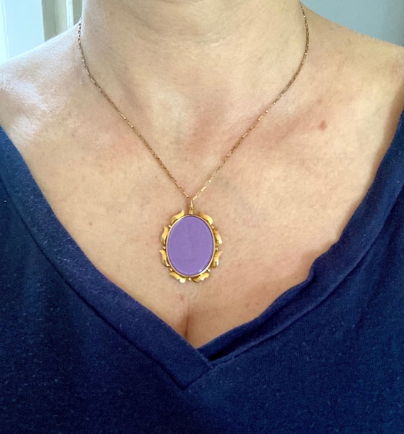Antique 9ct gold double sided glass locket on chain, … - Gem