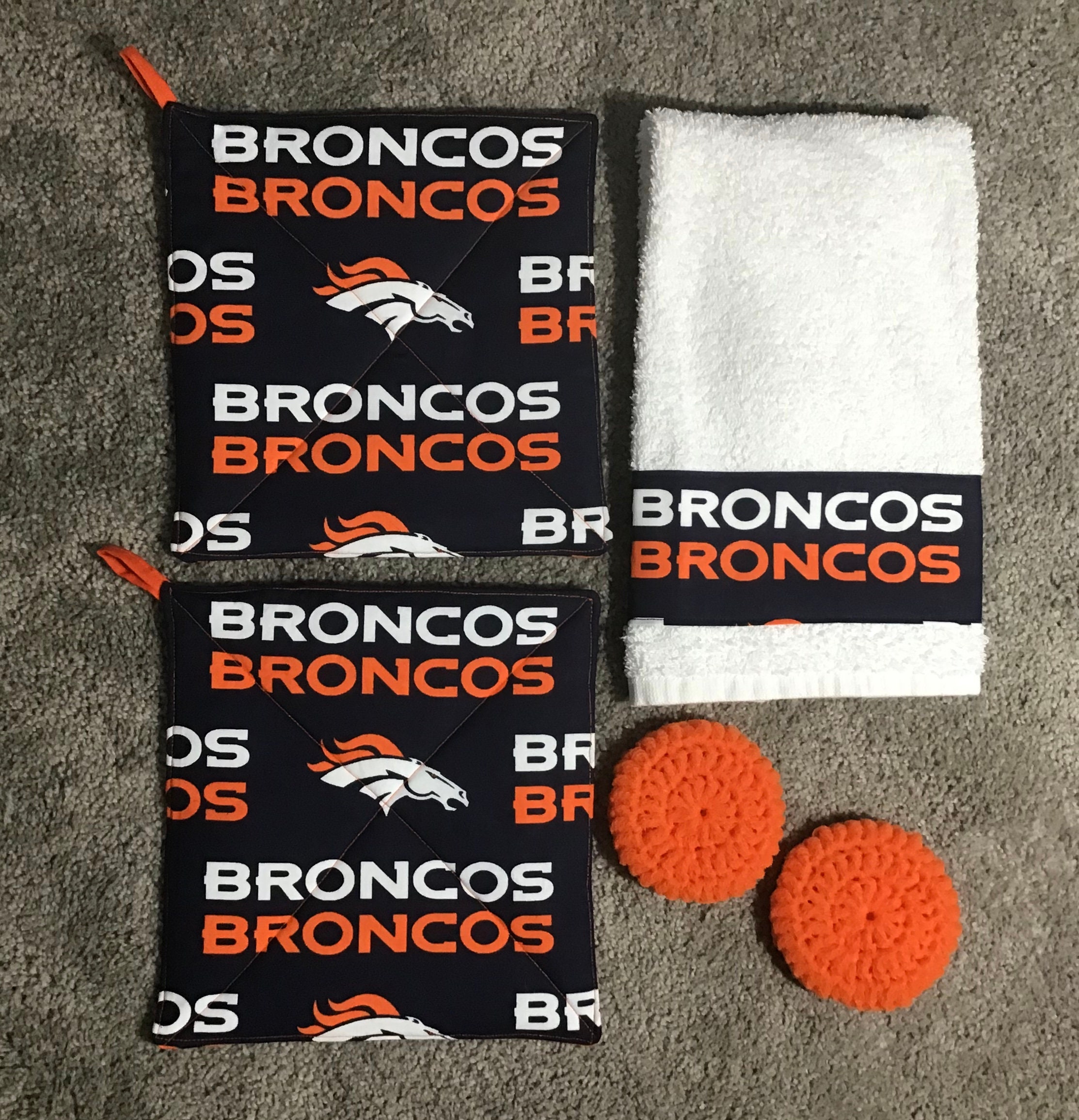 Denver Broncos Potholders Towel and Scrubbies Set | Etsy