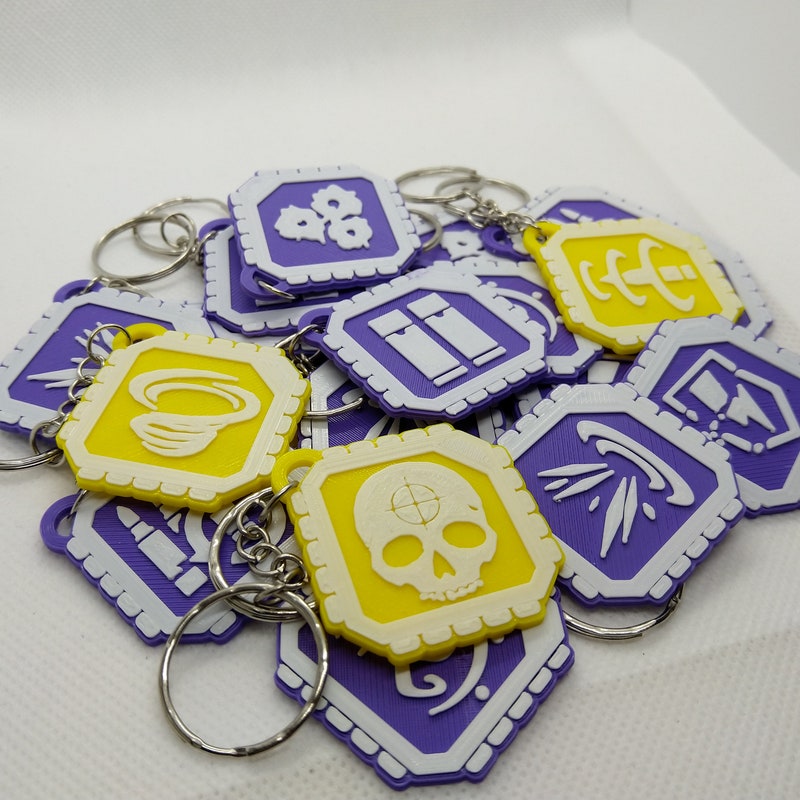 Apex Legends Keychain - Etsy