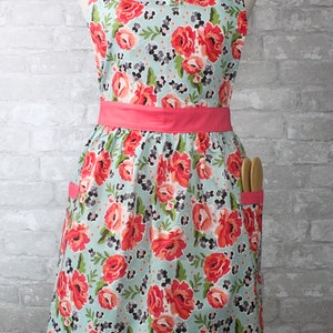 Vintage Floral Apron With Pockets Rose Apron for Woman Artist Baking ...