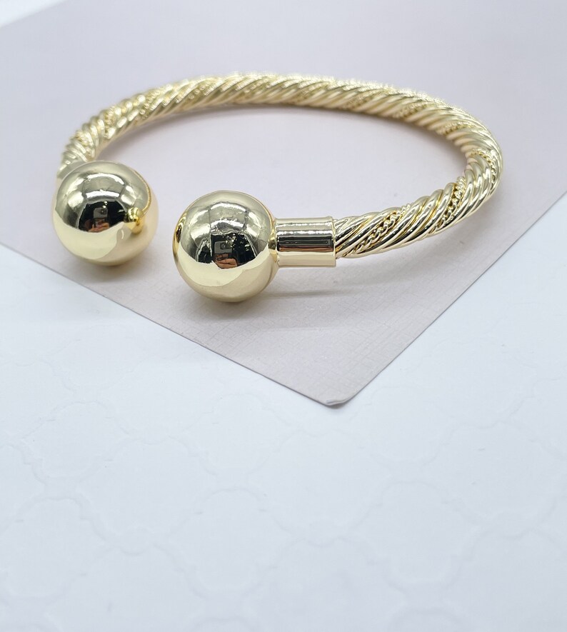 18k Gold Filled Twisted Bangle Featuring Two Solid Balls on - Etsy