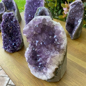 Natural Amethyst Crystals for Sale, Raw Amethyst Geode Base- Unique ...