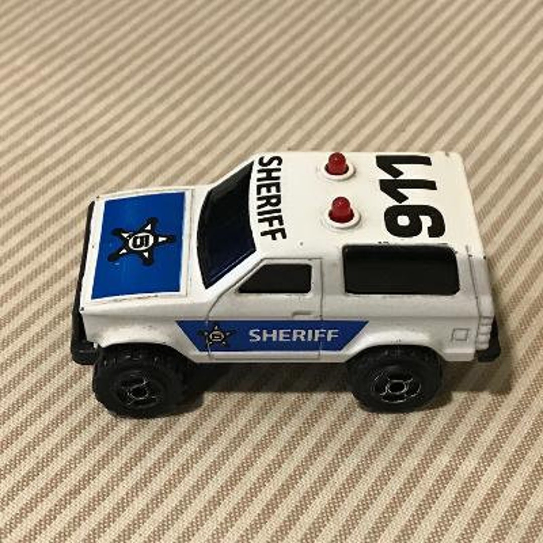 Majorette Sonic Flasher Sheriff Car 911, Diecast Car White Ford Bronco ...