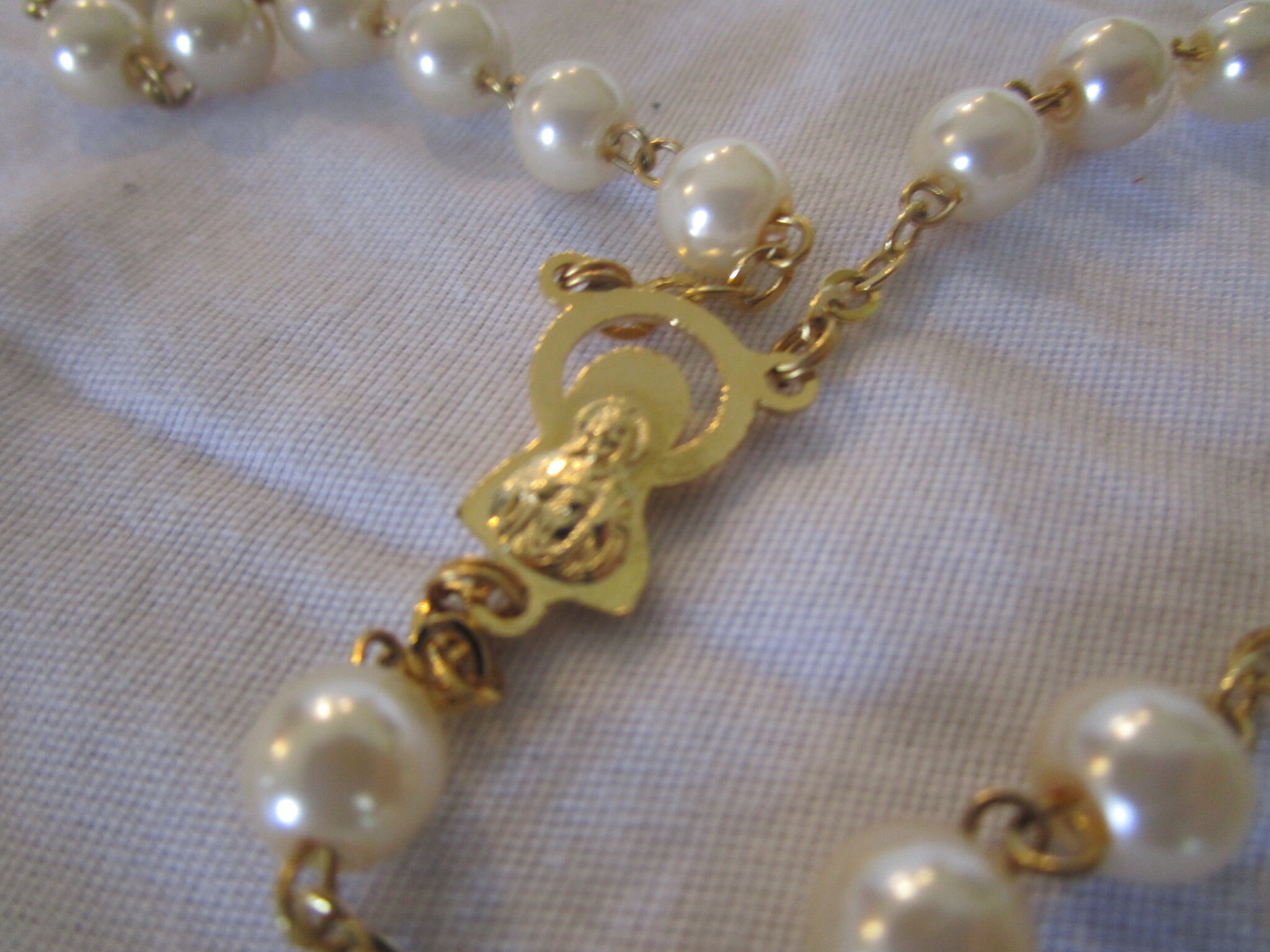 Nice Catholic 5 Saint Medal Rosary Gold Tone & Faux Pearl With Crucifix ...