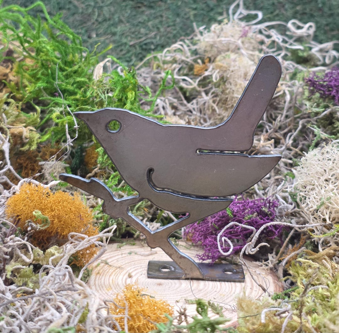 Cut Metal Rusty Wren on Branch Bird Garden Home Yard Lawn Outdoor ...