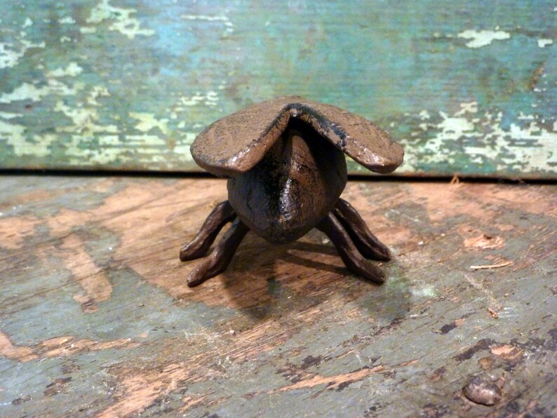 Brown Cast Iron Cicada Insect Home Garden Yard Lawn Outdoors Patio Art ...