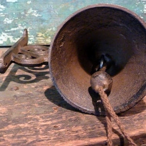 Cast Iron Metal Decorative Dinner Door Bell Home Garden Porch Patio ...