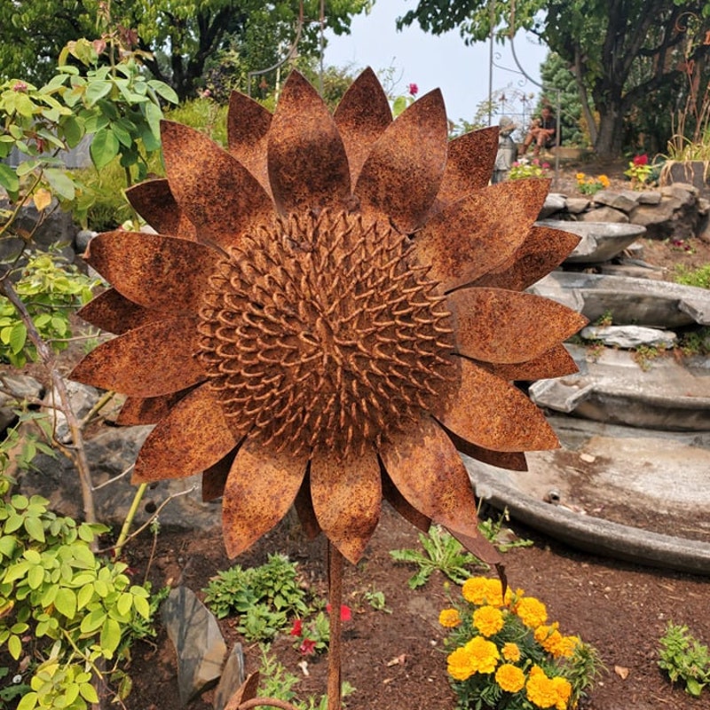 Metal Sunflower Yard Art - Etsy