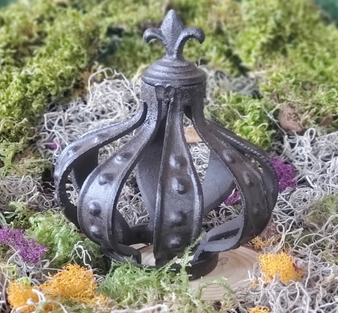 Cast Iron Metal Crown Home Garden Cabin Decor - Etsy