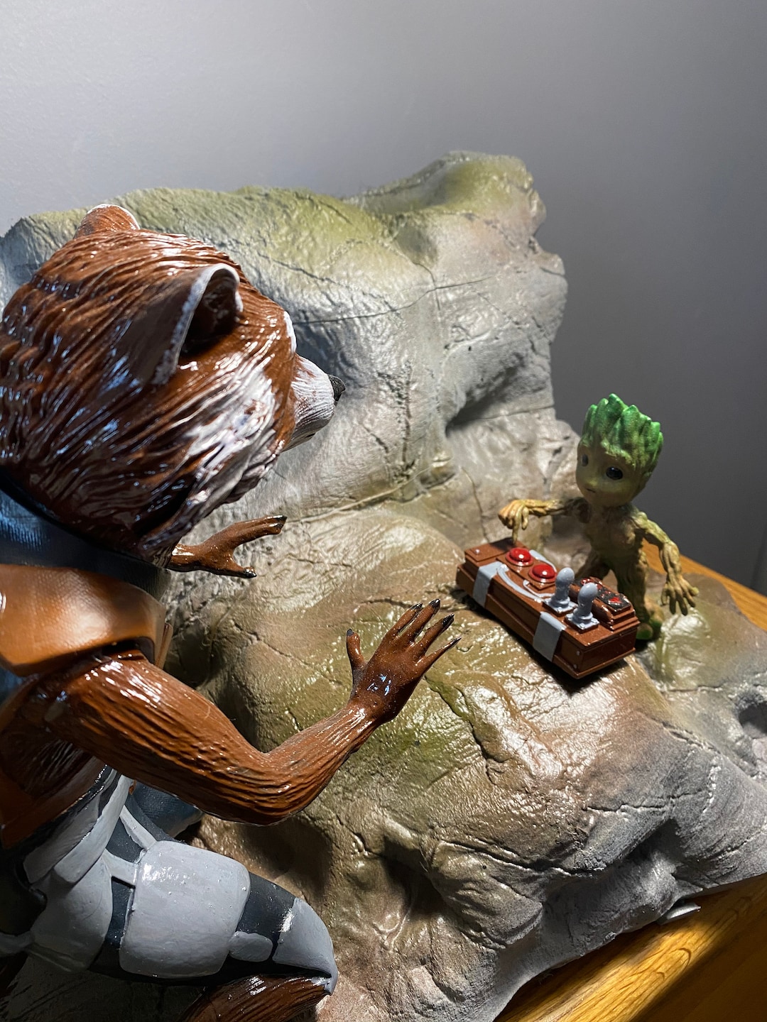 Guardians of the Galaxy Rocket Racoon and Groot Bomb Scene 3D Print - Etsy