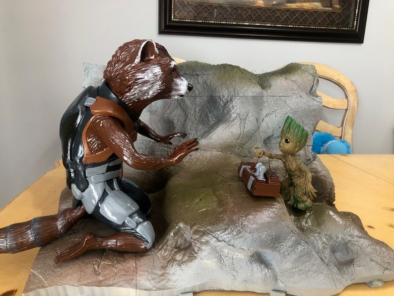 Guardians of the Galaxy Rocket Racoon and Groot Bomb Scene 3D Print - Etsy