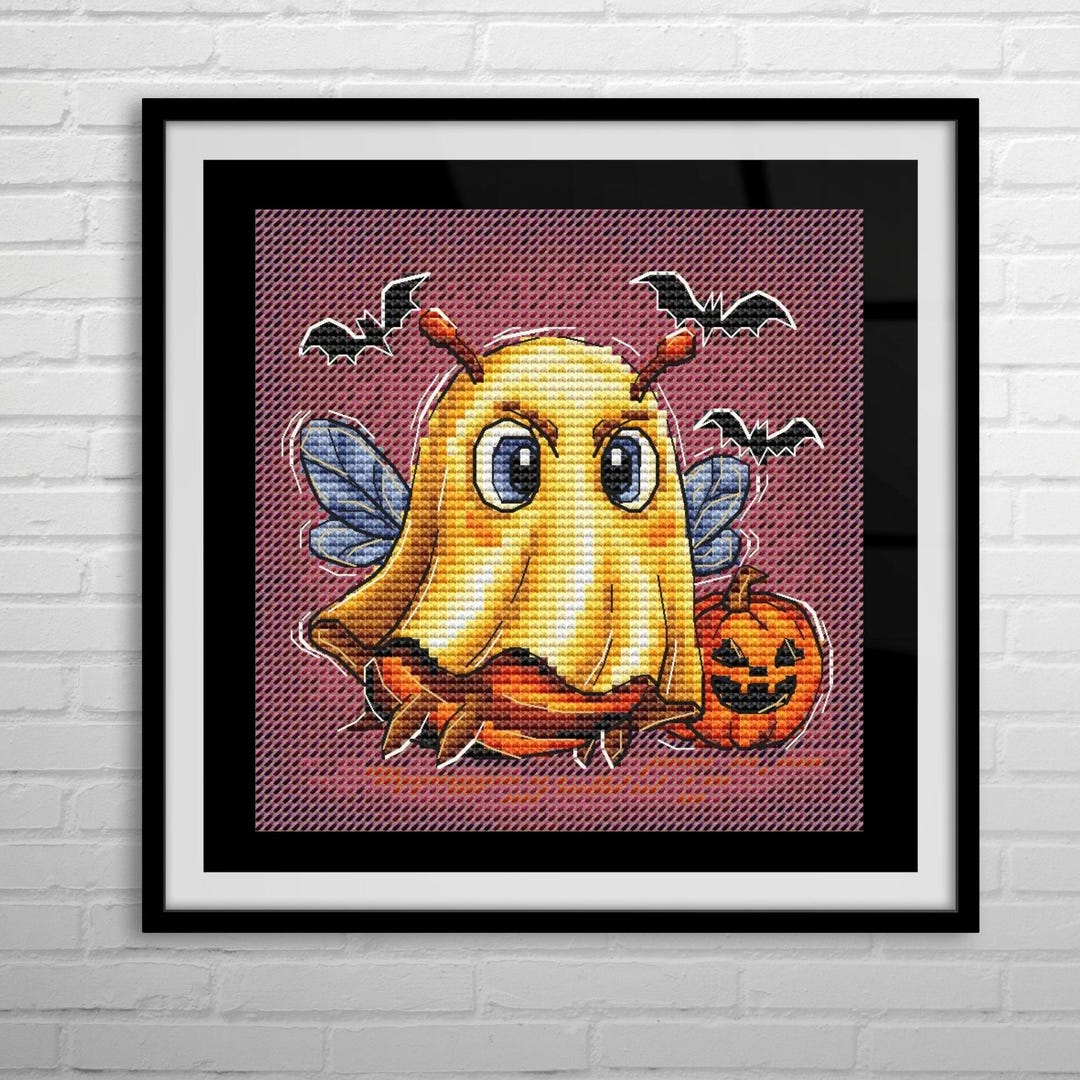 Ghost Bee Halloween Cross Stitch Pattern, Cute Spooky Bee Digital ...