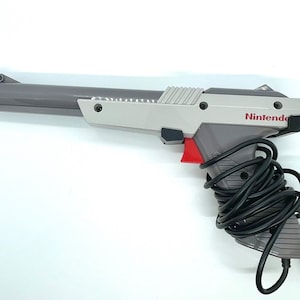 Simple NES Zapper (light Gun) Wall Mount - Etsy