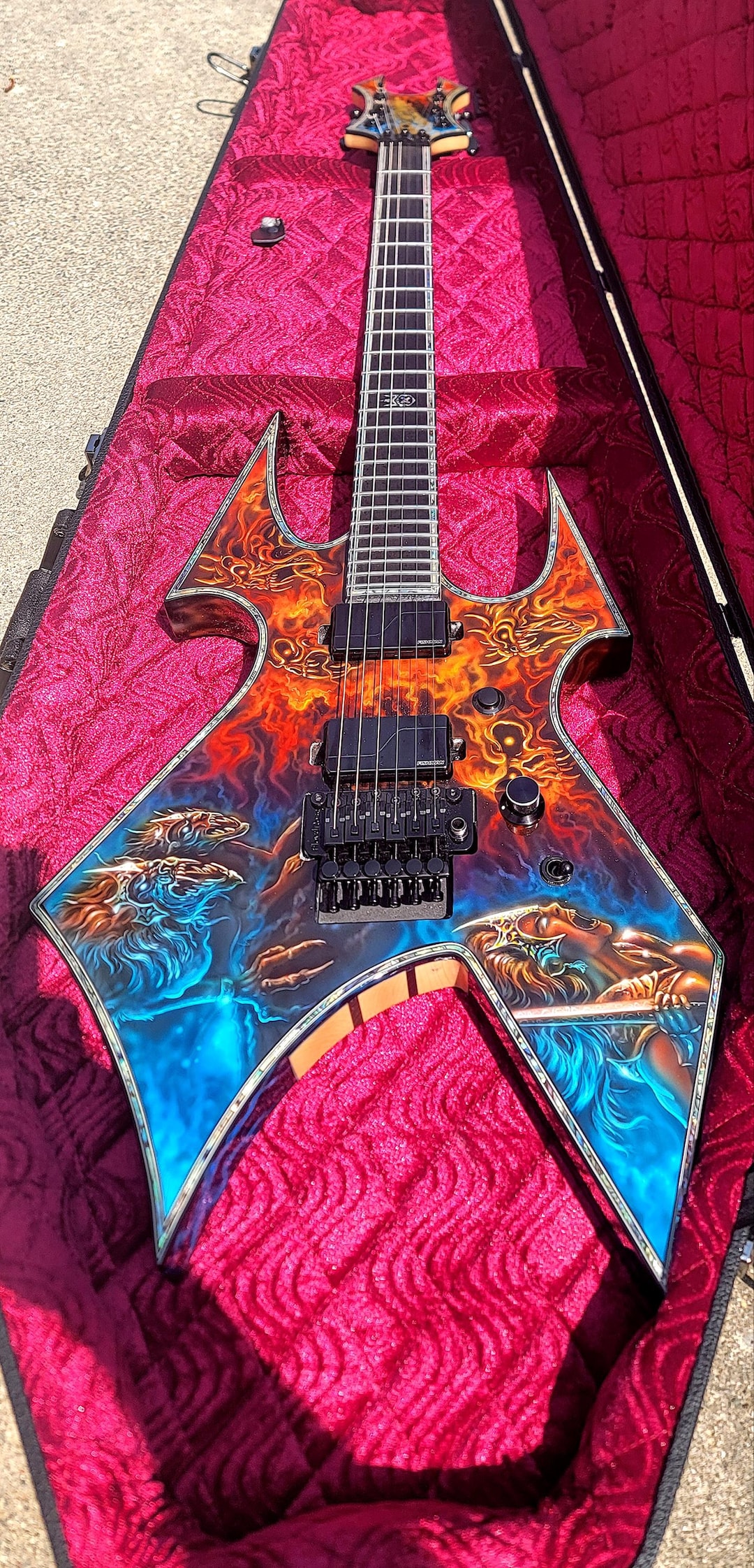 Painted Guitar B.C. Rich Warbeast Extreme Custom Painted With Floyd ...