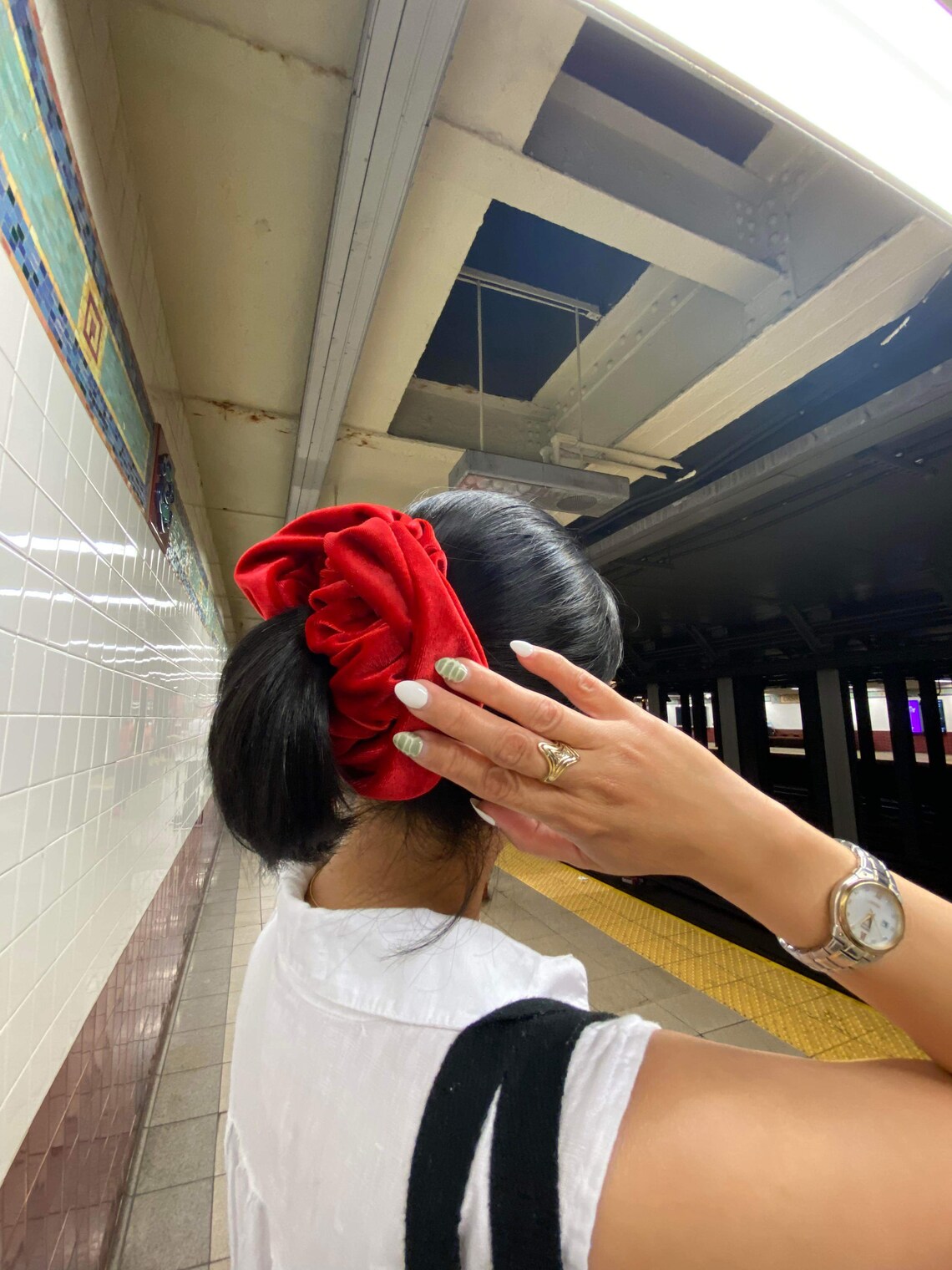 XXL Oversized Red Velvet Scrunchie Extra Large Velvet Hair Scrunchie ...