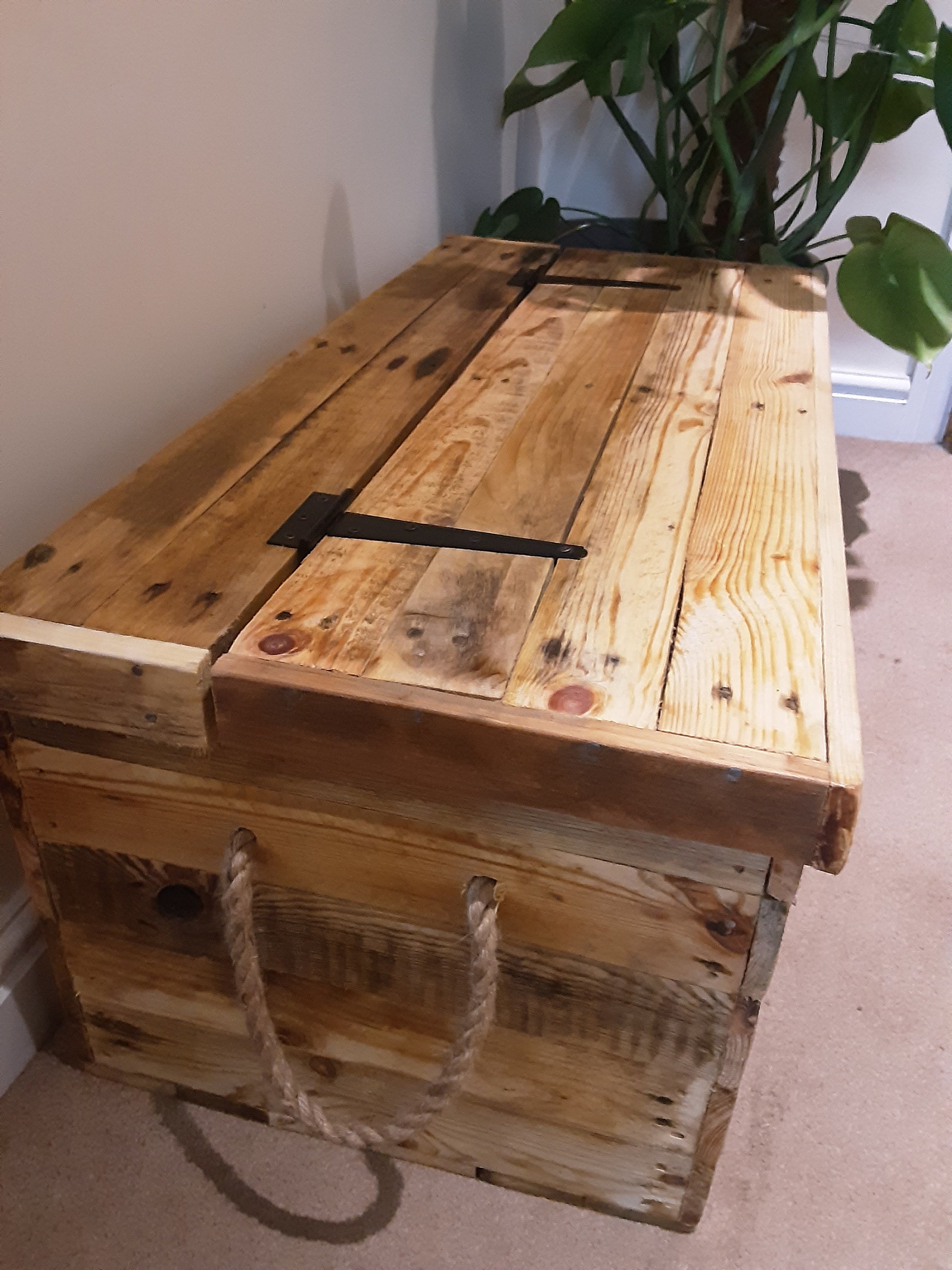 Large Bespoke Storage Chest - Etsy