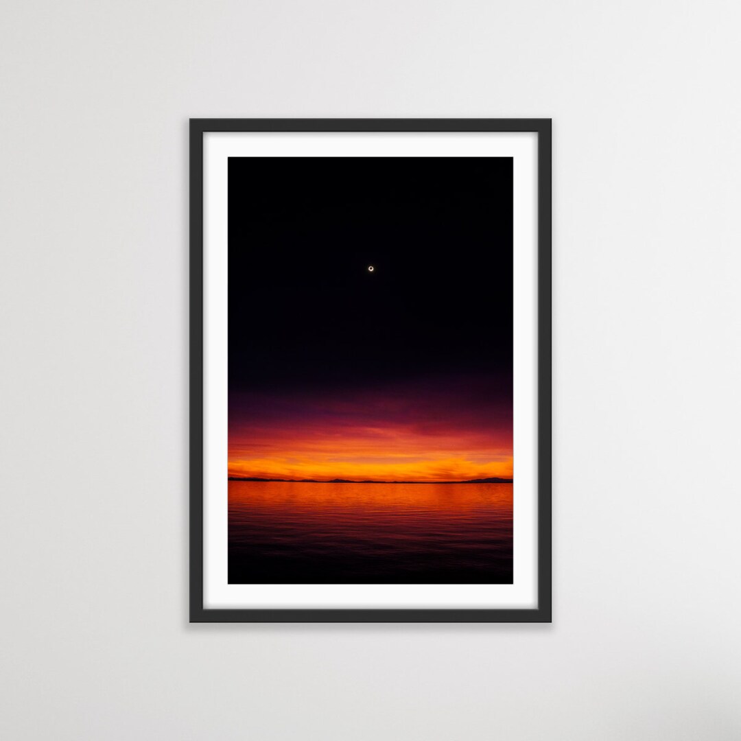 Fine Art Photography Print Wall Art - Solar Eclipse Over Water - Etsy