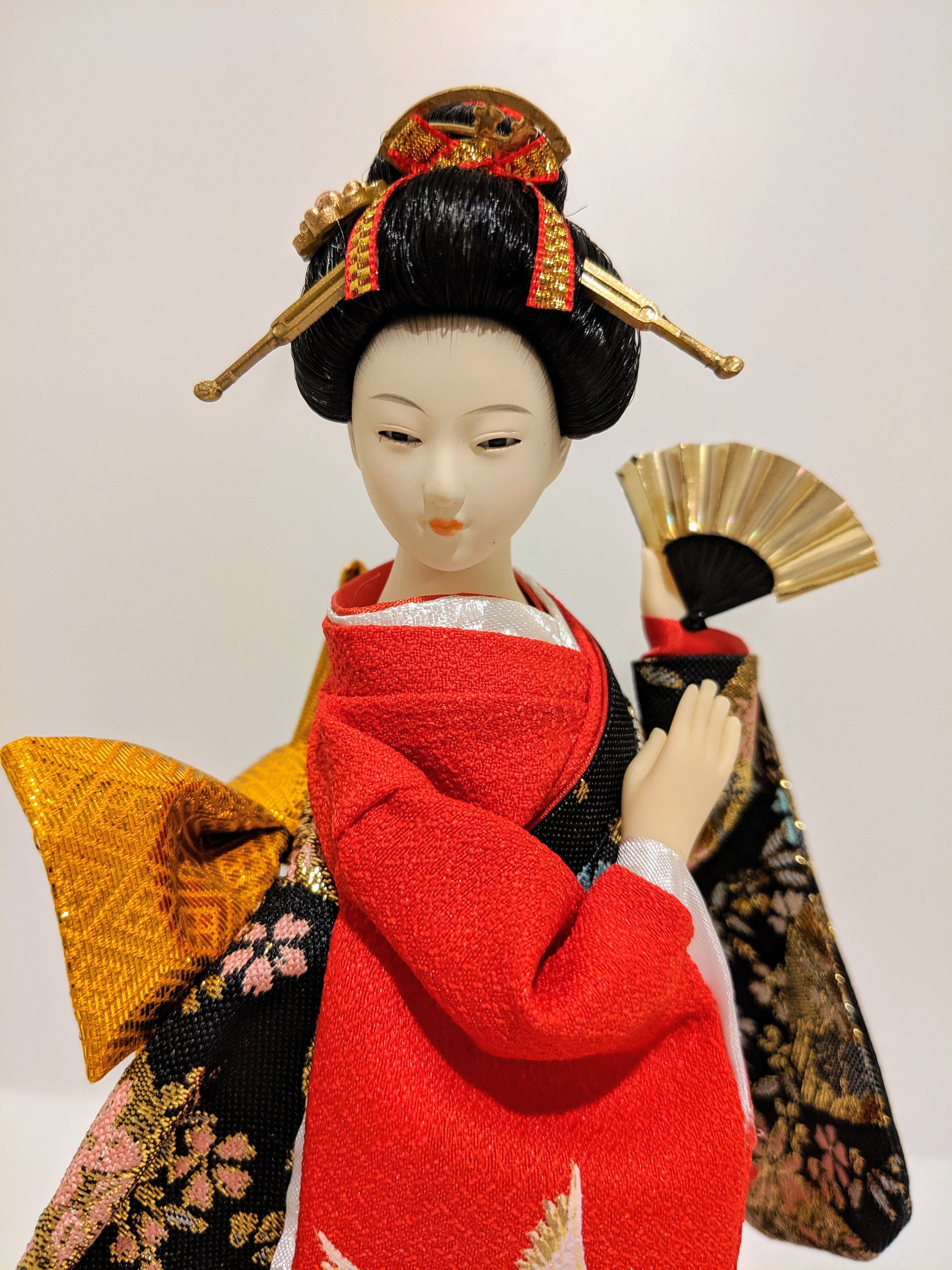 Beautiful Kimono doll Maiko Japanese Geisya Doll in display case Art ...