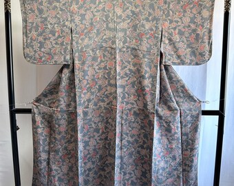 Vintage Japanese Silk Kimono - Beautiful Pattern - Etsy